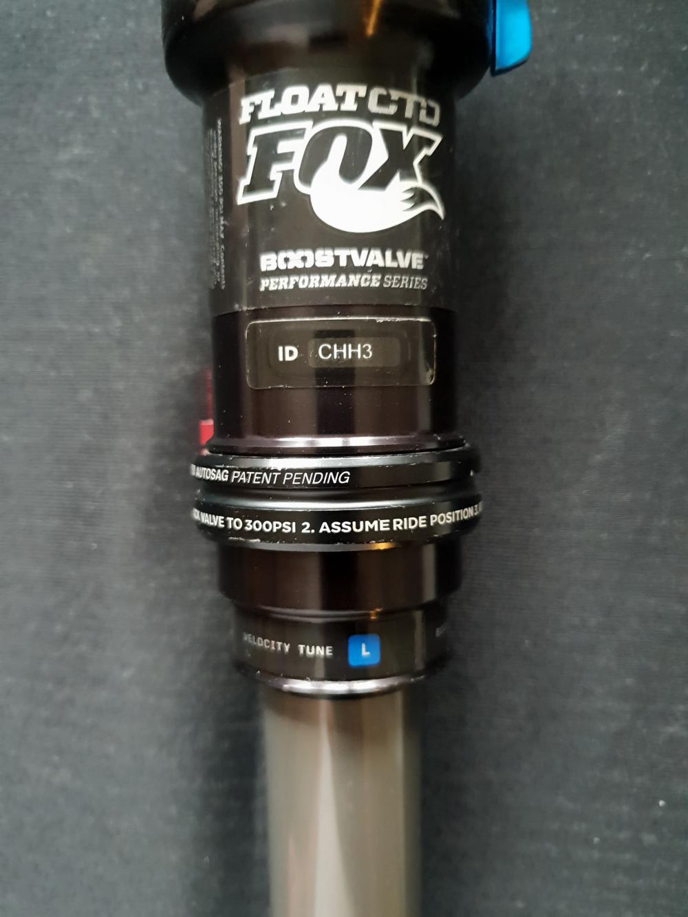 Fox za Specialized 220mm