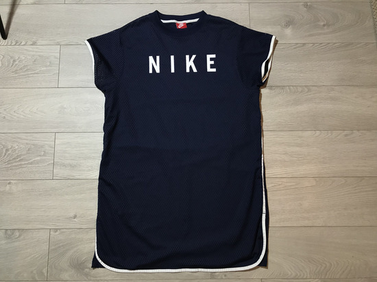 Original NIKE haljina vel. M / L