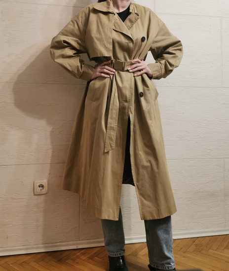 Reserved Trench mantil