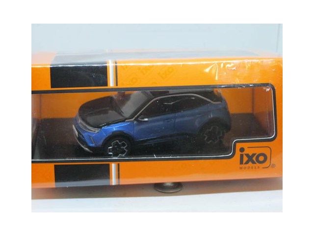 1:43 IXO opel mokka