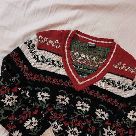 MOSCHINO džemper    SNIŽENJE 1999
