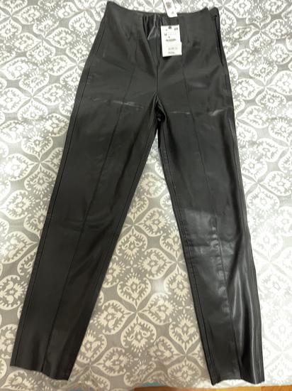 Nove zara kožne pantalone