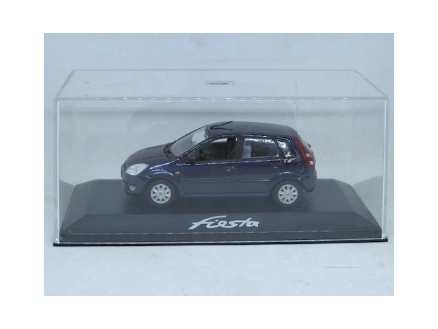 1:43 minichamps ford fiesta