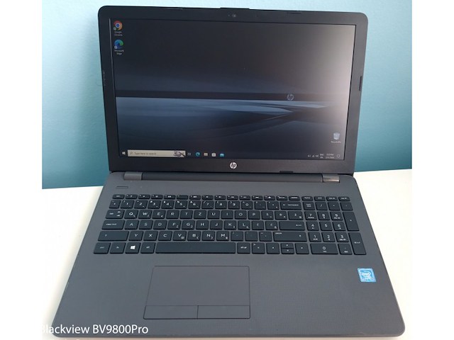 Laptop HP G6,i5, 8Gb DDR4,128Gb SSD+1Tb HDD, bat 4 sati