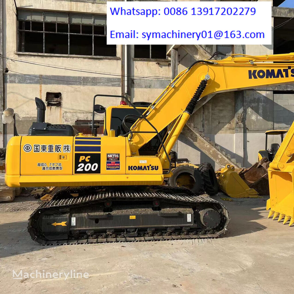 Komatsu PC200-8N1 bager guseničar