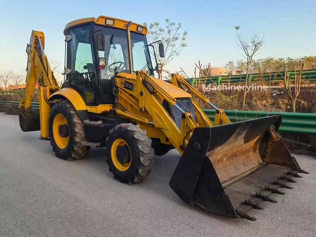 JCB 3CX bager-utovarivač