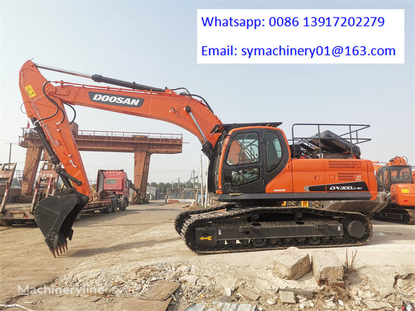 Doosan DX300LC-9C bager guseničar