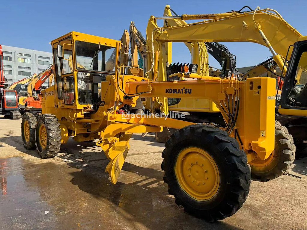 Komatsu GD551 grejder