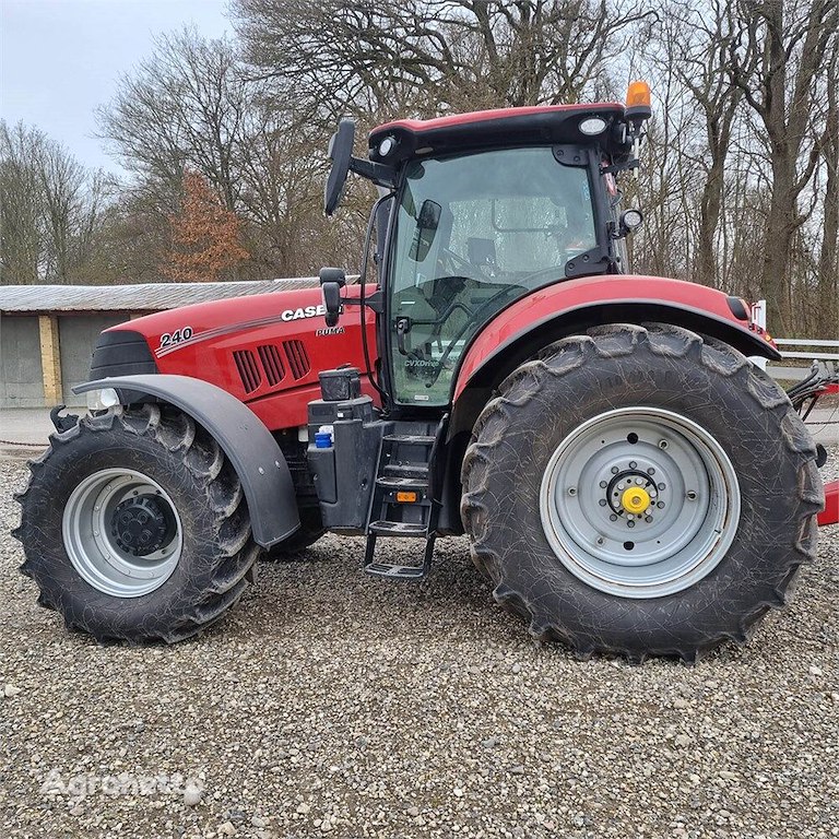 Prodaje se Case IH 240 Puma traktor točkaš na aukciji