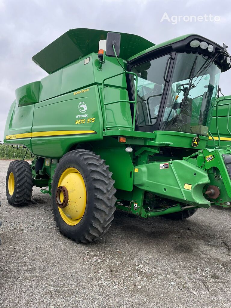 John Deere 9670 STS kombajn za žito