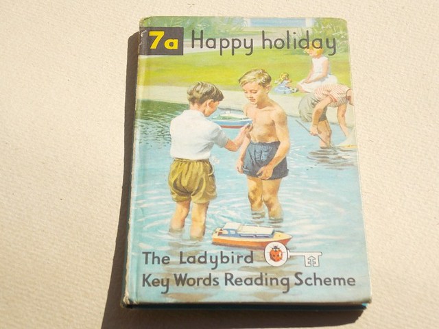Happy holiday - The Ladybird Key Words Reading Sheme