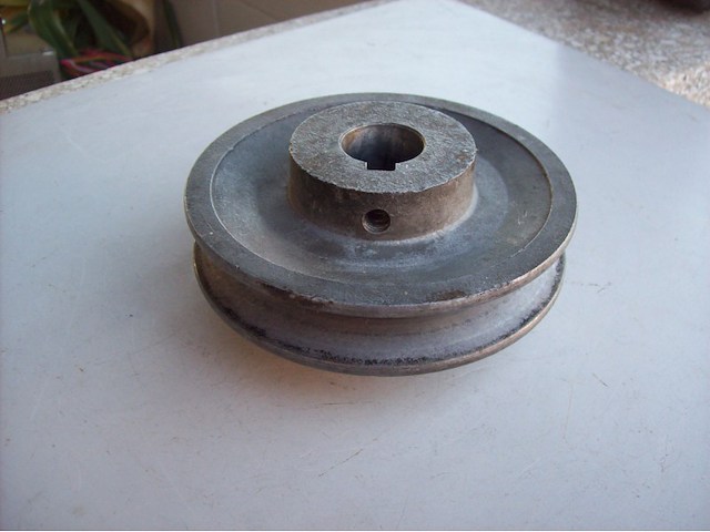 Aluminijumska stelujuca remenica - 12 cm precnik