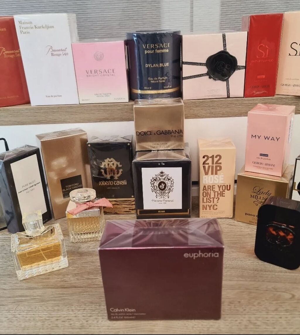 Zenski original parfemi, svi parfemi su odmah dostupni, mogucnost
