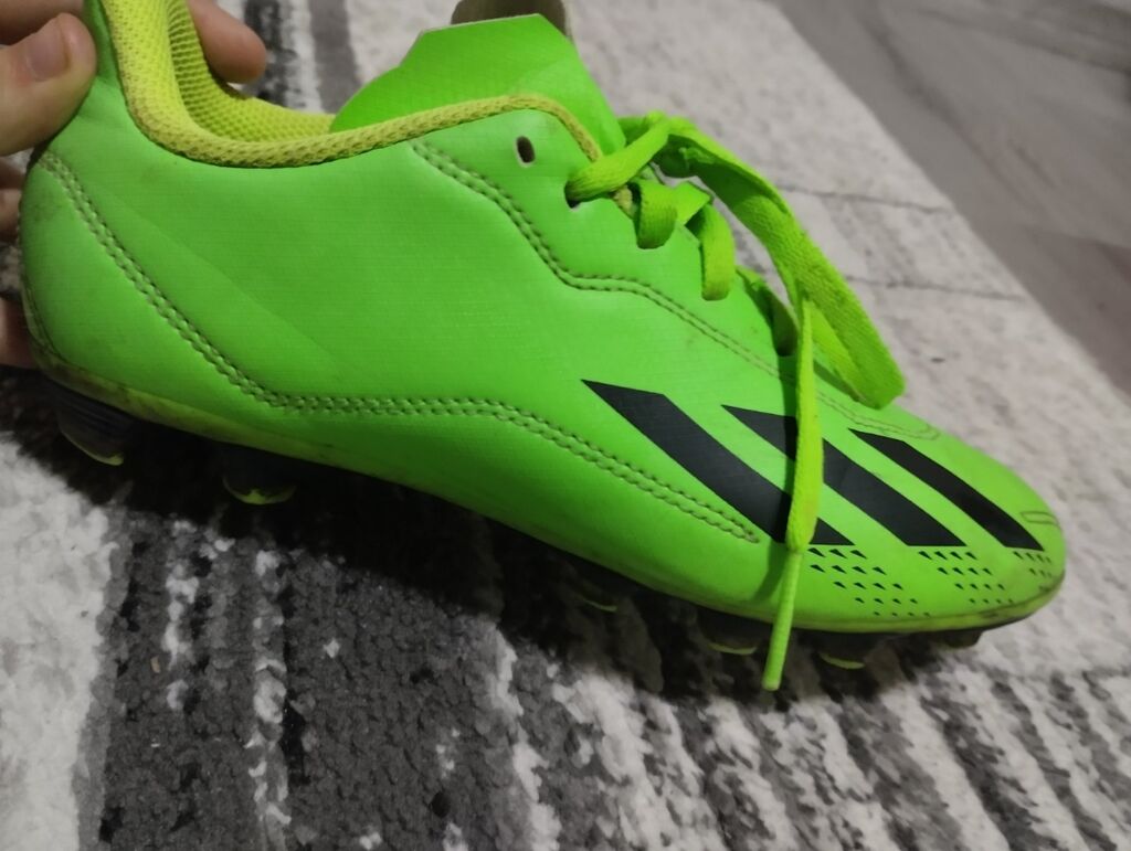 Adidas, Sportska obuća, Veličina: 35, bоја - Zelena