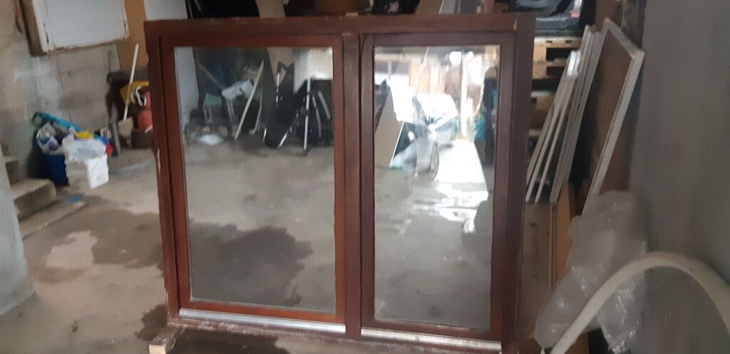 Drveni dvokrilni prozor sa vakum staklom 160×140