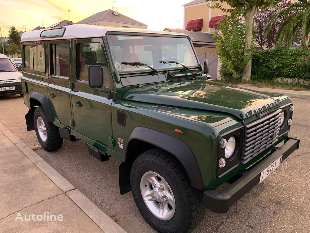 Land Rover Defender 110 TDI 5 Doors Excellent Conditions sedan