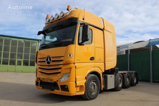 Mercedes-Benz 4163 8x4 BL - 155 to TRK MOTORSCHADEN Nr.: 545 tegljač