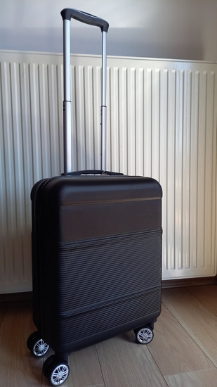 Kabinski kofer "CITY" 55cm - kao Nov