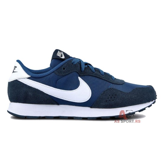 Nike Patike MD Valiant BG 37.5