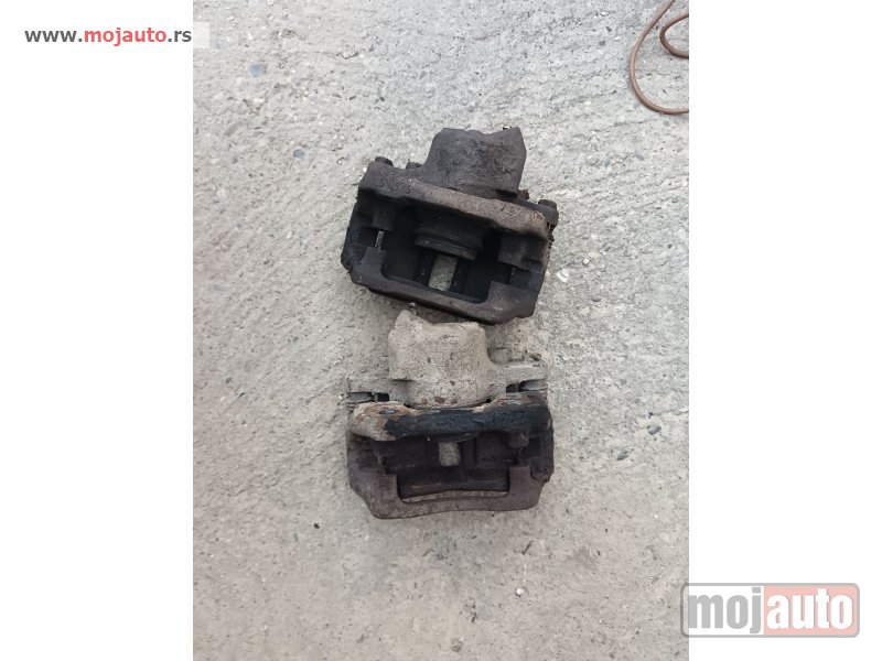 Kiciona klesta za Renault Clio