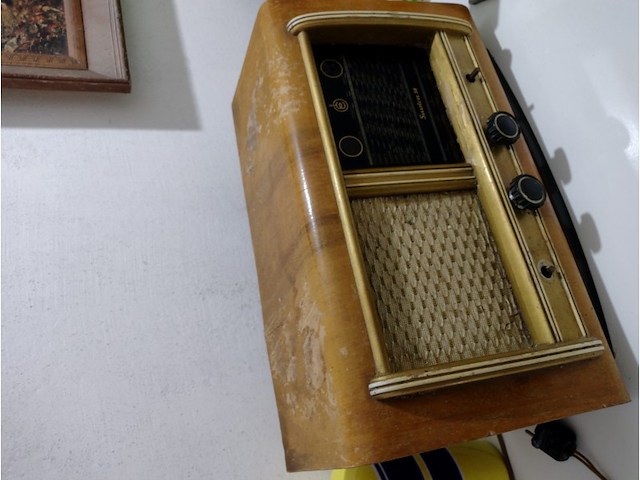 Stari radio ,, Savica 56 `