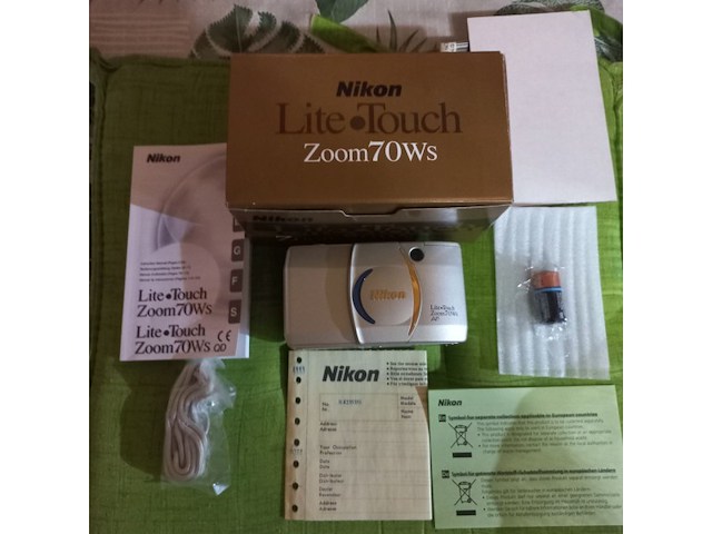 Nikon lite touch zoom 70ws AF