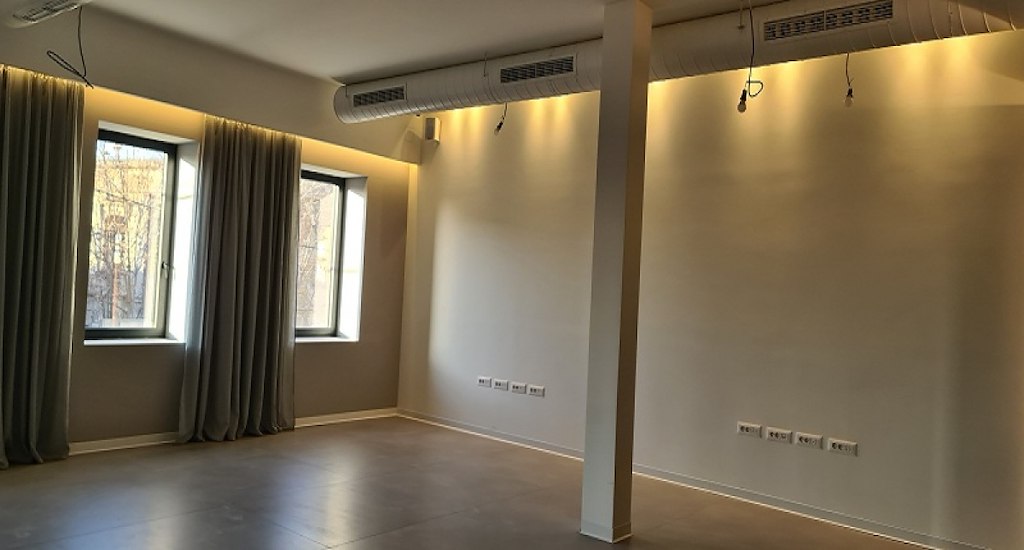 STARI GRAD CENTAR 132m2 , 2000e