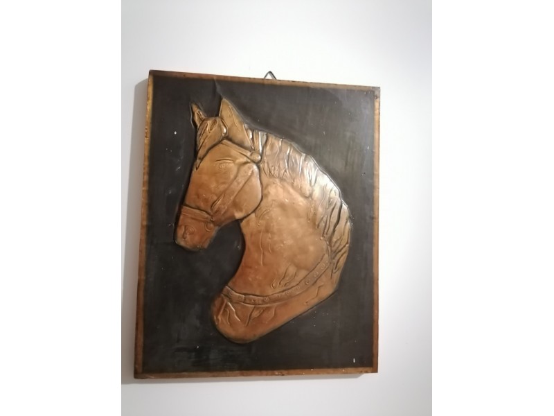 bronzani konj