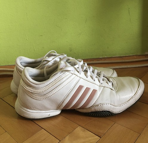 Adidas kožne patike