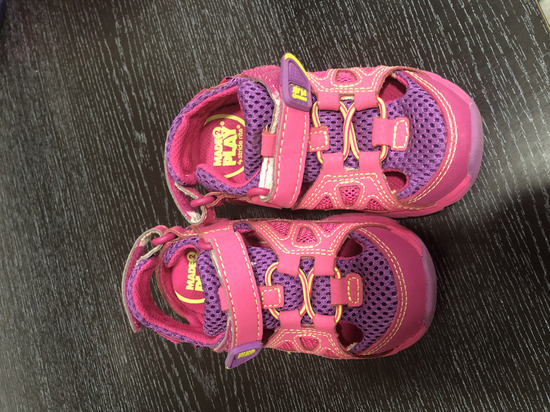 Stride rite sandale 22,5 i poklon