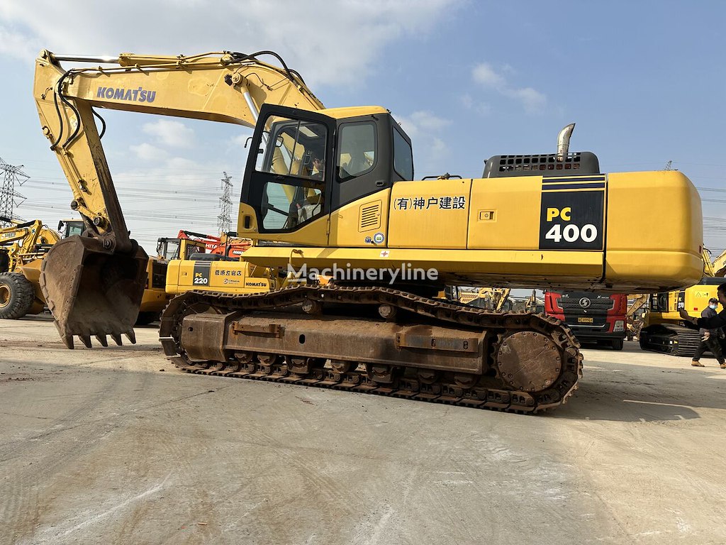 Komatsu PC400-7 bager guseničar