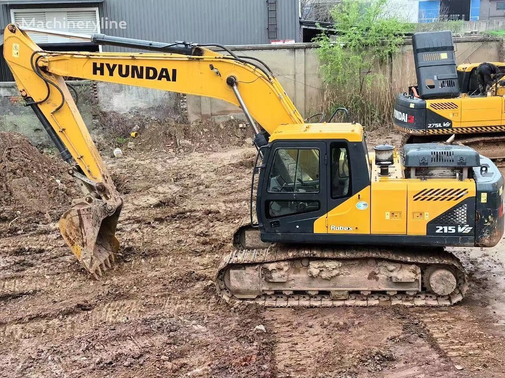 Hyundai R215 bager guseničar