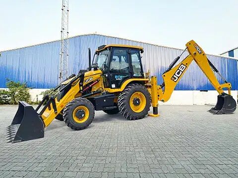 Novi JCB 3DX bager-utovarivač