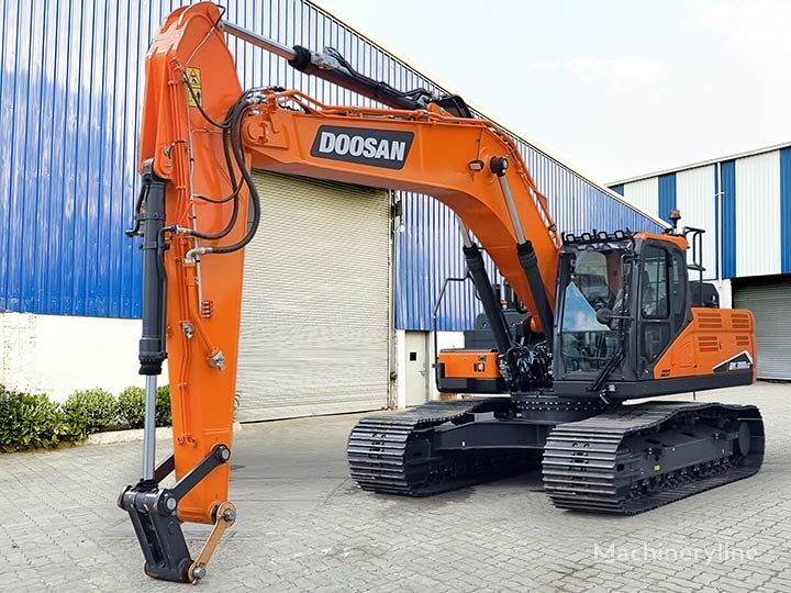 Novi Doosan DX300LC bager guseničar