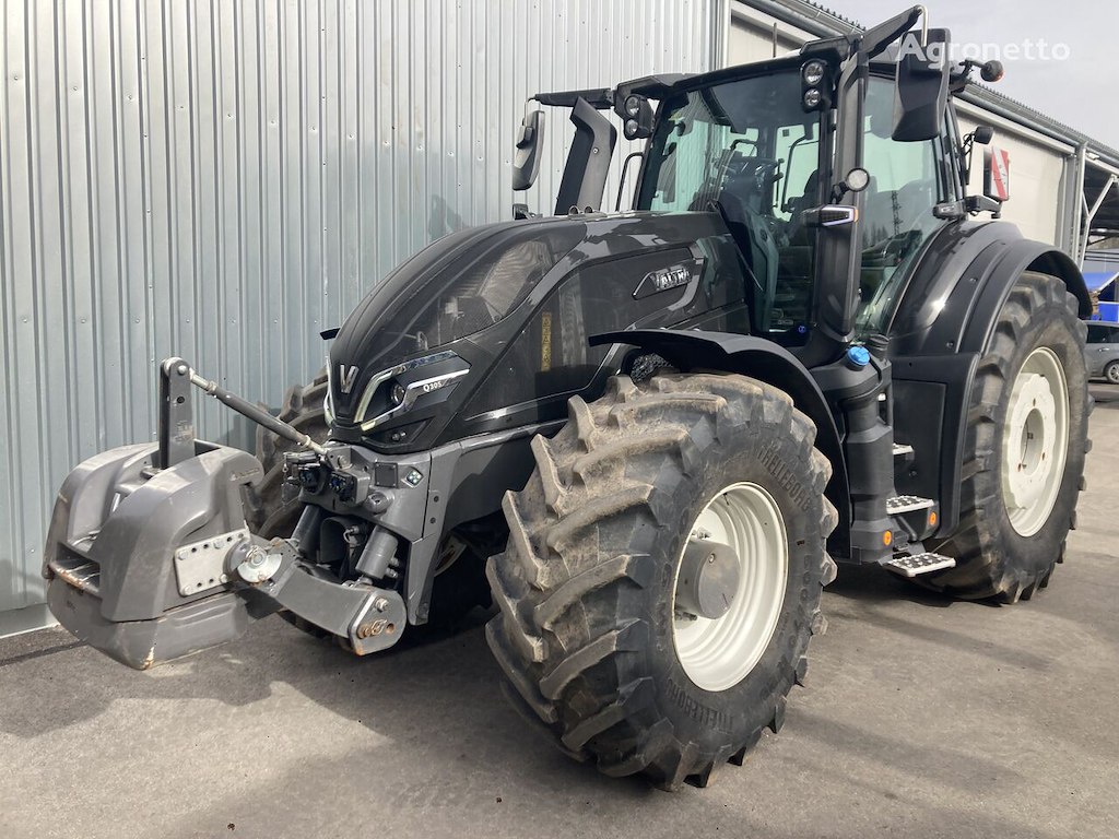 Valtra Q305 traktor točkaš