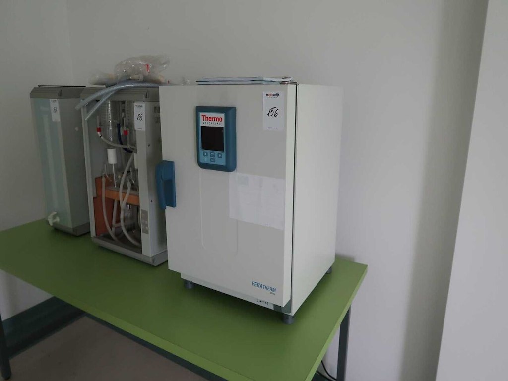 Prodaje se Thermo Scientific - Heratherm OGH180 - Laboratory Ovens - 2014 laboratorijsku peć na aukciji