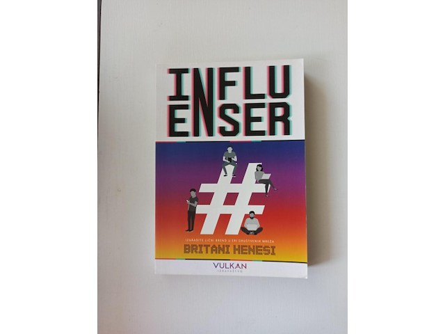 Influenser - Britani Henesi