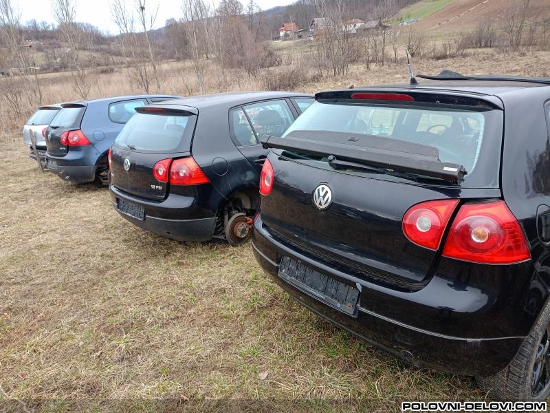 Volkswagen Golf 5 Fsi Kompletan Auto U Delovima