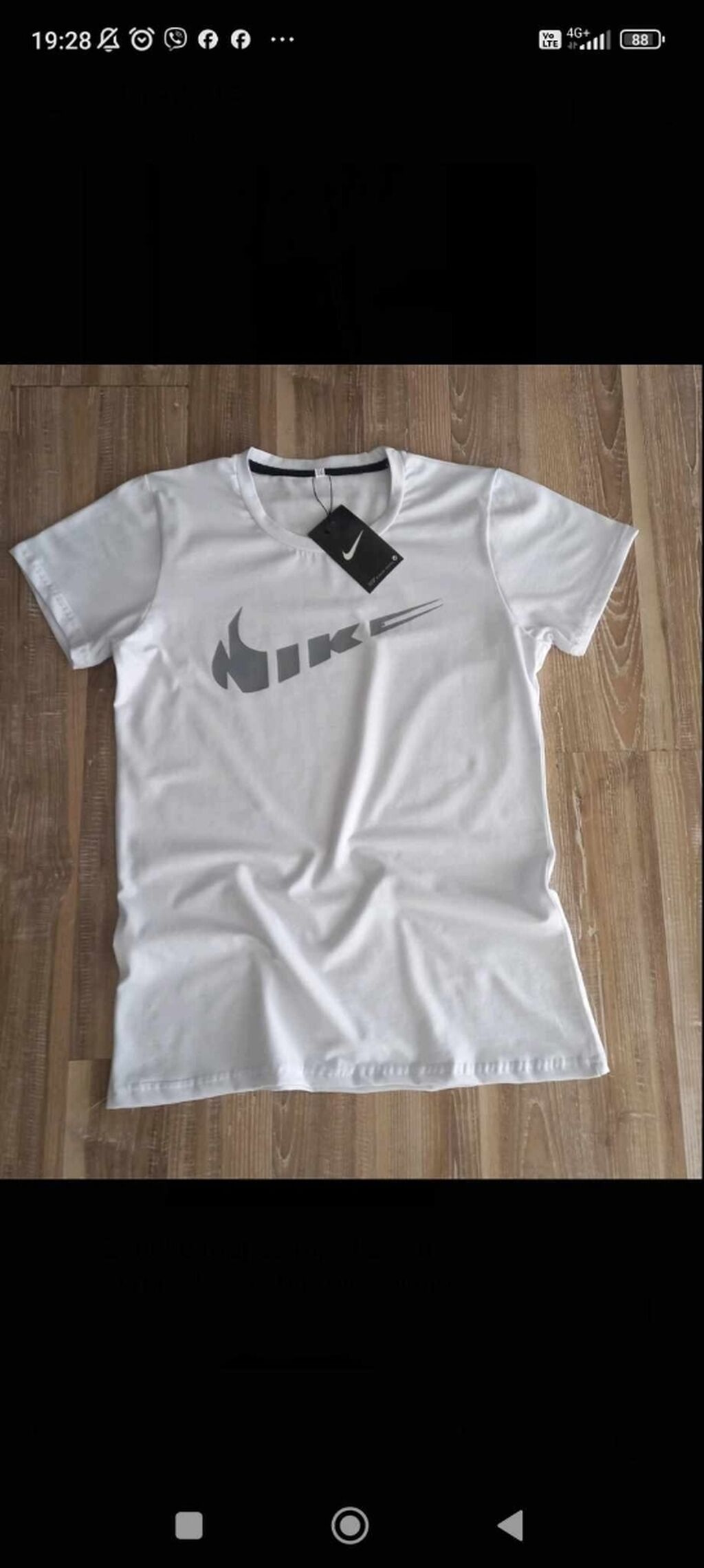 Zenske majice m,l,xl,2xl 900 din