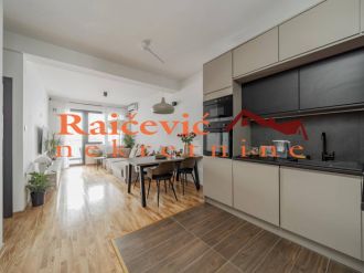 57m² 215.000€
Beograd, Vračar, Crveni krst, Sumatovacka