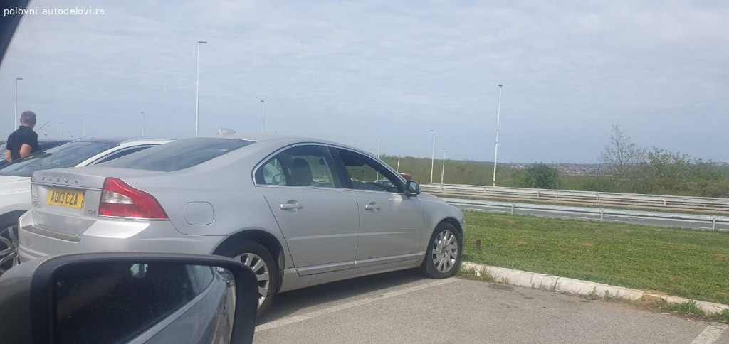 Volvo s80 novi i polovni delovi