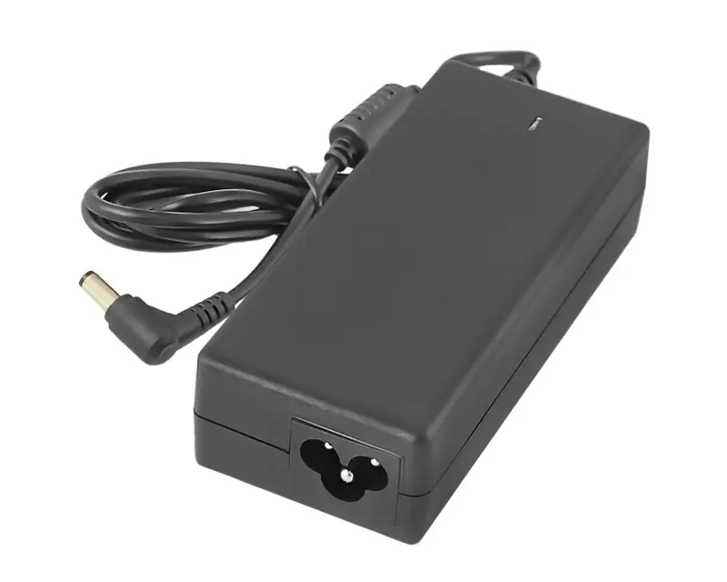 XRT EUROPOWER AC adapter za Acer laptop 90 W 19 V 4.74A XRT90-190-4740ACB crni