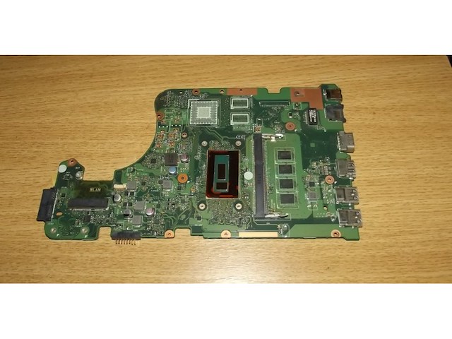 Asus X555L - Maticna ploca sa procesorom i7 5500U