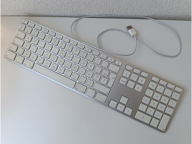 Apple tastatura model A1243