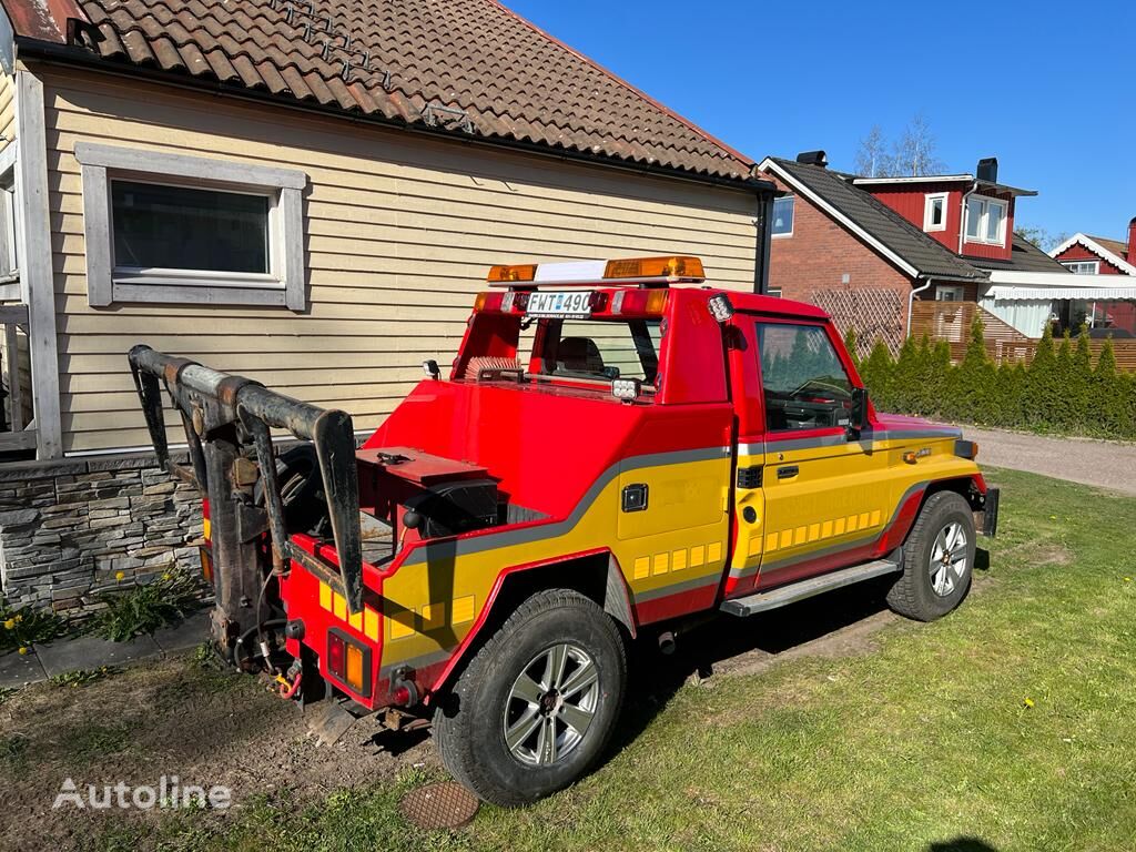 Toyota LAND CRUISER 70 P šlep auto