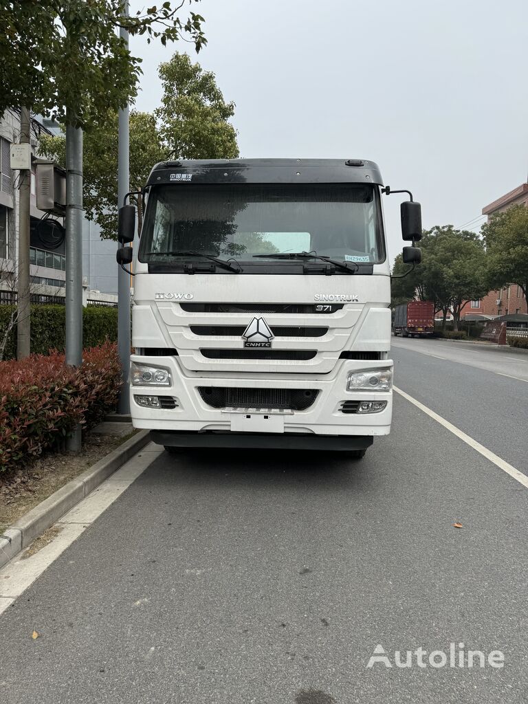 Sinotruk Howo tegljač