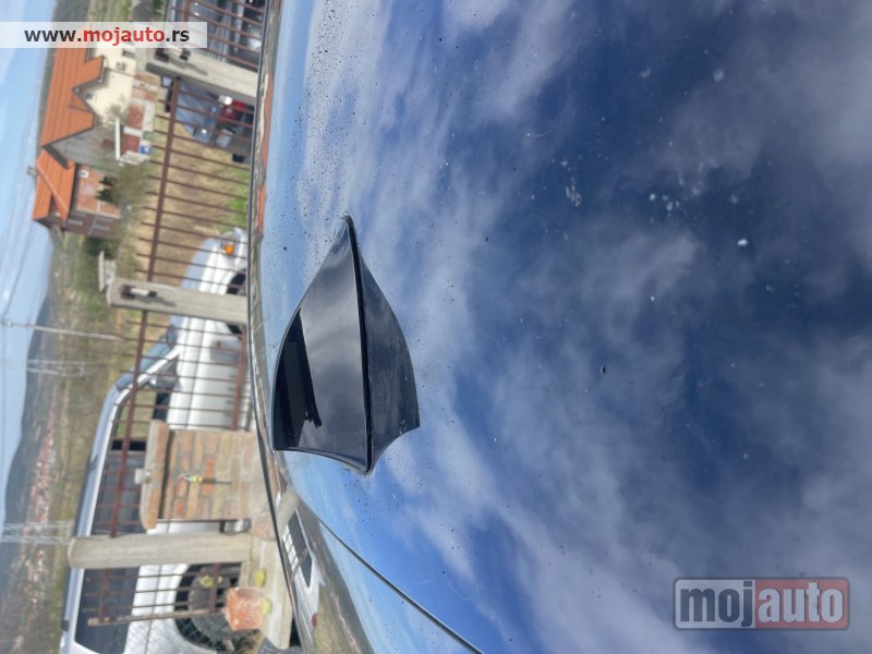 Antena za BMW 5 F10