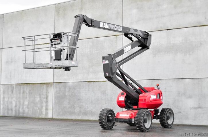 Artikulisan teleskopski bum lift
Manitou 200 ATJ