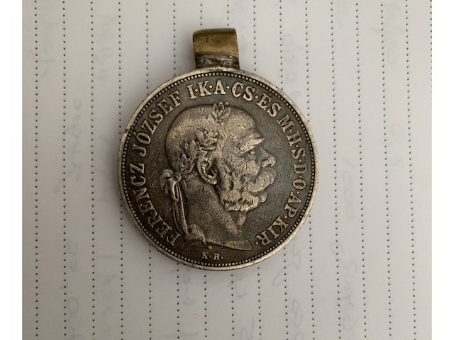 5 Kruna iz 1900. godine- medaljon