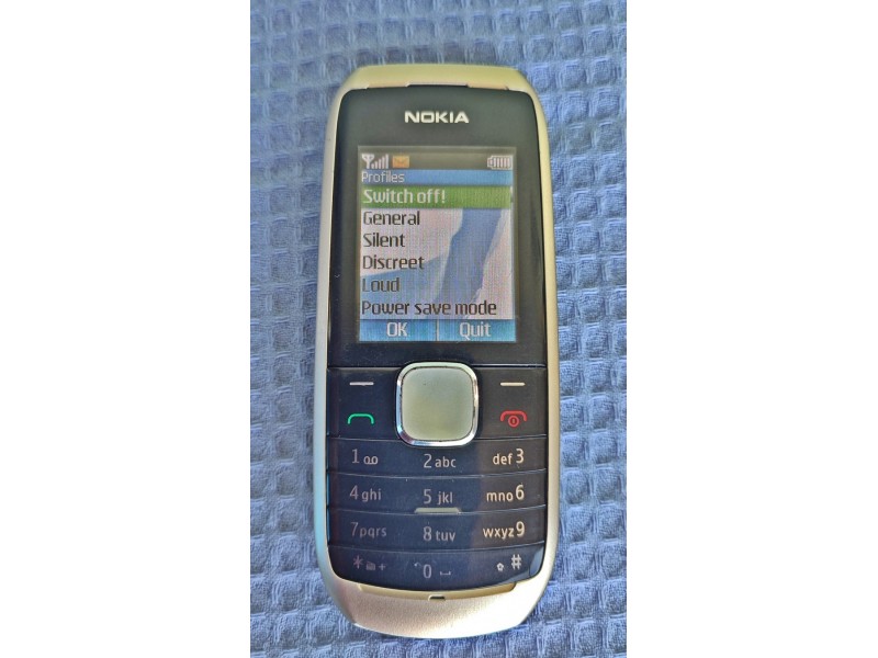 Nokia 1800(procitaj opis ,vazno je)